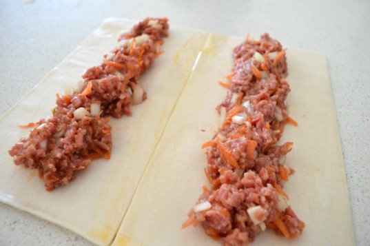 Make Your Own: Sausage Roll Recipe - Mum's Lounge